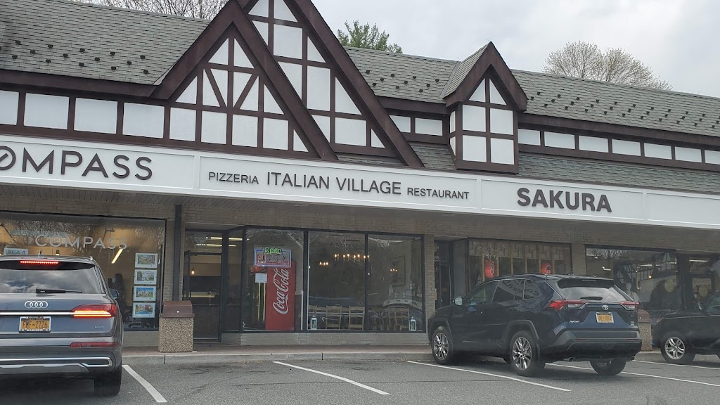 Golden Horseshoe Shopping Center - Scarsdale, NY 10583 - Location ...