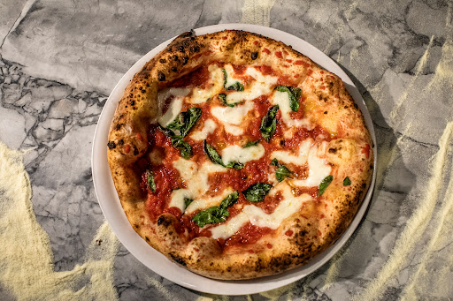 Restaurant DIO/MIO Pizza Napoletana dans Basel