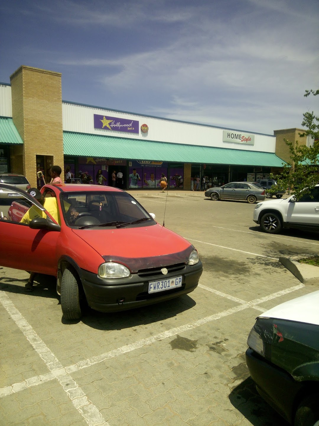 Theku Plaza in the city Newcastle