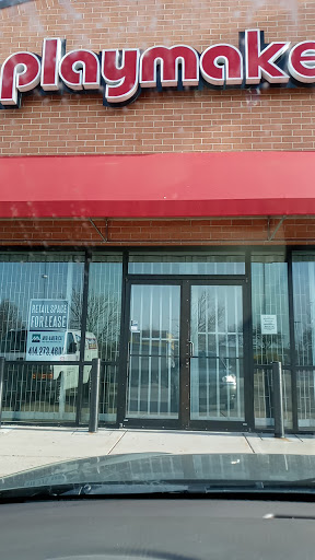Playmakers Shoe Store - 3925 N Richards St, Milwaukee, Wisconsin - Zaubee