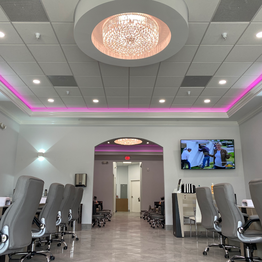 VIP NAILS & SPA - Naples, FL 34119 - Services and Reviews