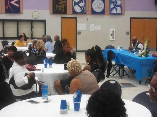 Community Center «Oakcrest Community Center», reviews and photos, 1300 ...