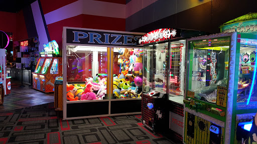 Bowling Alley «Bowlero Romeoville», reviews and photos, 735 N. Center ...