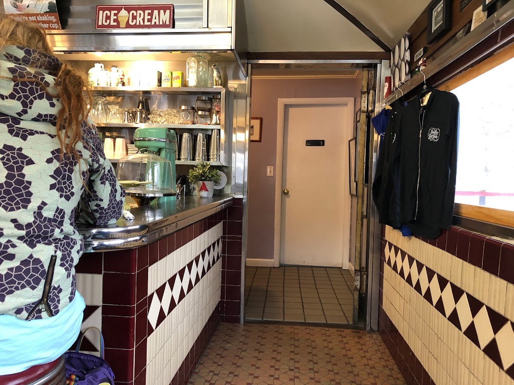Country Girl Diner - Bellows Falls, VT 05143 - Menu, Hours, Reviews and ...