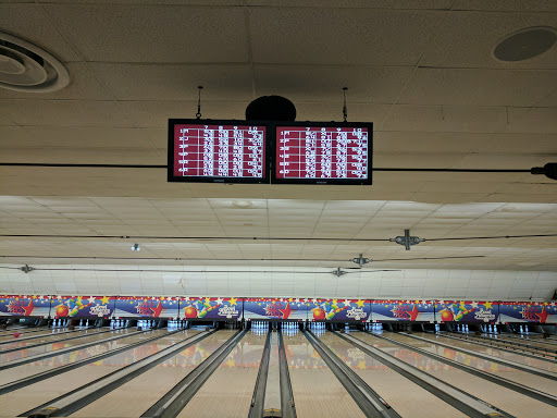 Bowling Alley «Bowl America Inc», reviews and photos, 140 S Maple Ave ...