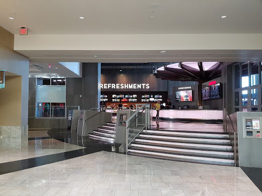 Movie Theater «Harkins Camelview at Fashion Square 14», reviews and ...