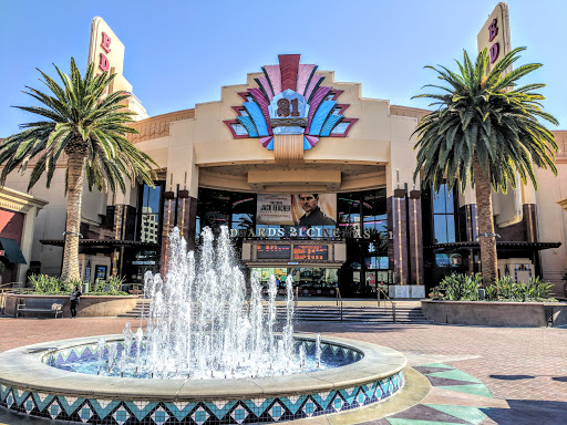 Movie Theater «Edwards Irvine Spectrum 21 IMAX & RPX», reviews and ...