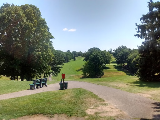 Golf Course «Clover Hill Golf Course», reviews and photos, 2200 Reis ...