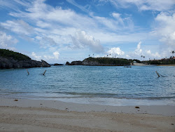 Sinky Bay Beach 🏖️ Bermuda, Bermuda - detailed features, map, photos