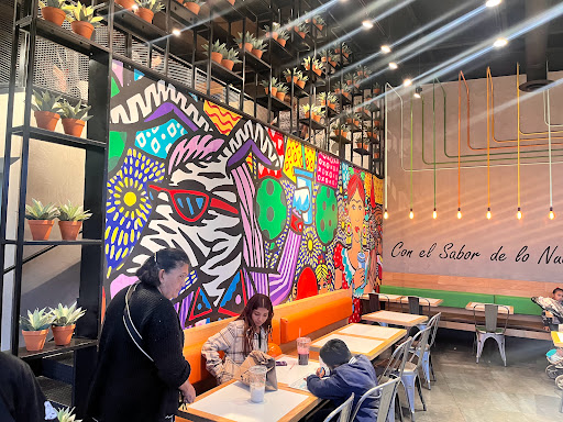 Restaurante La Torta Plaza Siglo XXI en Tijuana