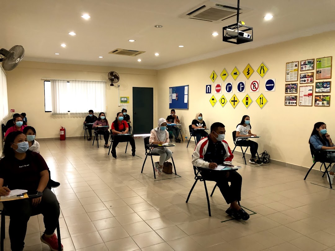 ADC Driving Institute di bandar Kota Kinabalu