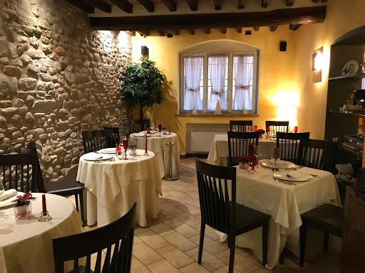Ristorante Il Cappero alle Mura in Castelvetro di modena con cucina ...