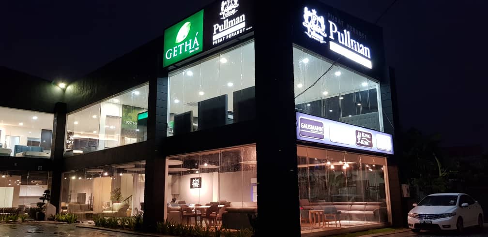 Pullman Home Gallery Sdn Bhd di bandar Petaling Jaya