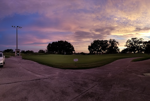 Huntington Hills Golf and Country Club