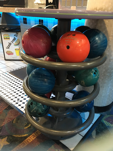 Bowling Alley «Brandon Crossroads Bowl», reviews and photos, 609 Crater ...