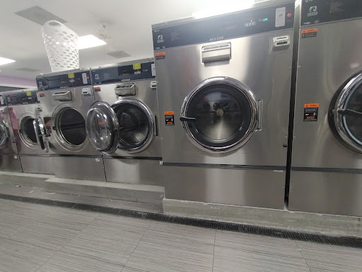Mega Wash Super Center