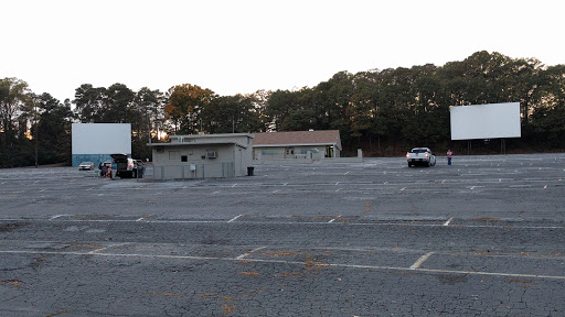 Drive-in Movie Theater «Starlight Drive-In Theatre and Flea Market ...