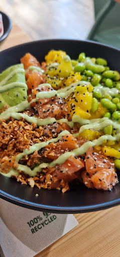 Restaurante Holy Poke Rolls en Alcorcón