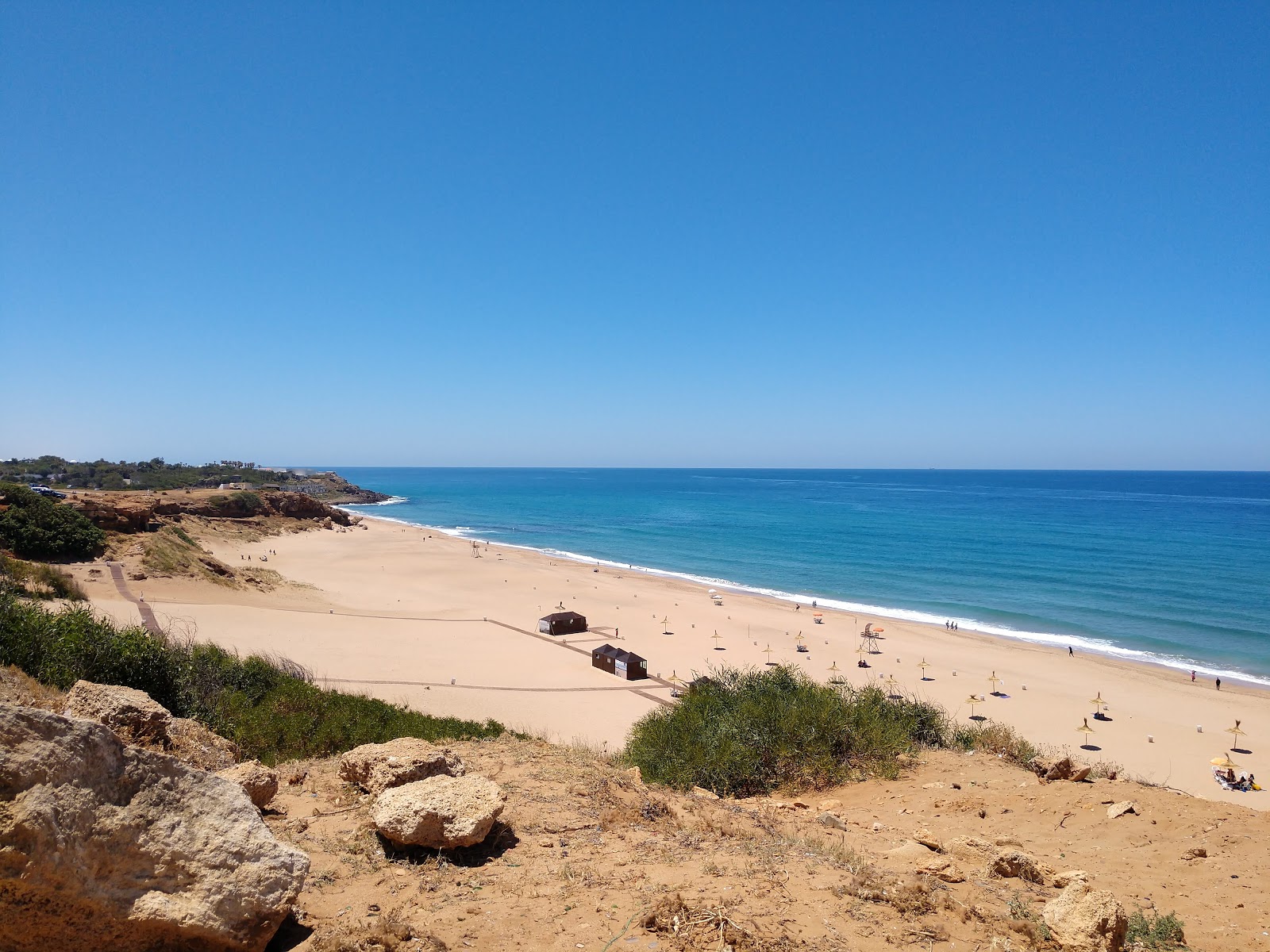 Achakar Beach Beach op de kaart met foto's en recensies🏖️ BeachSearcher.com