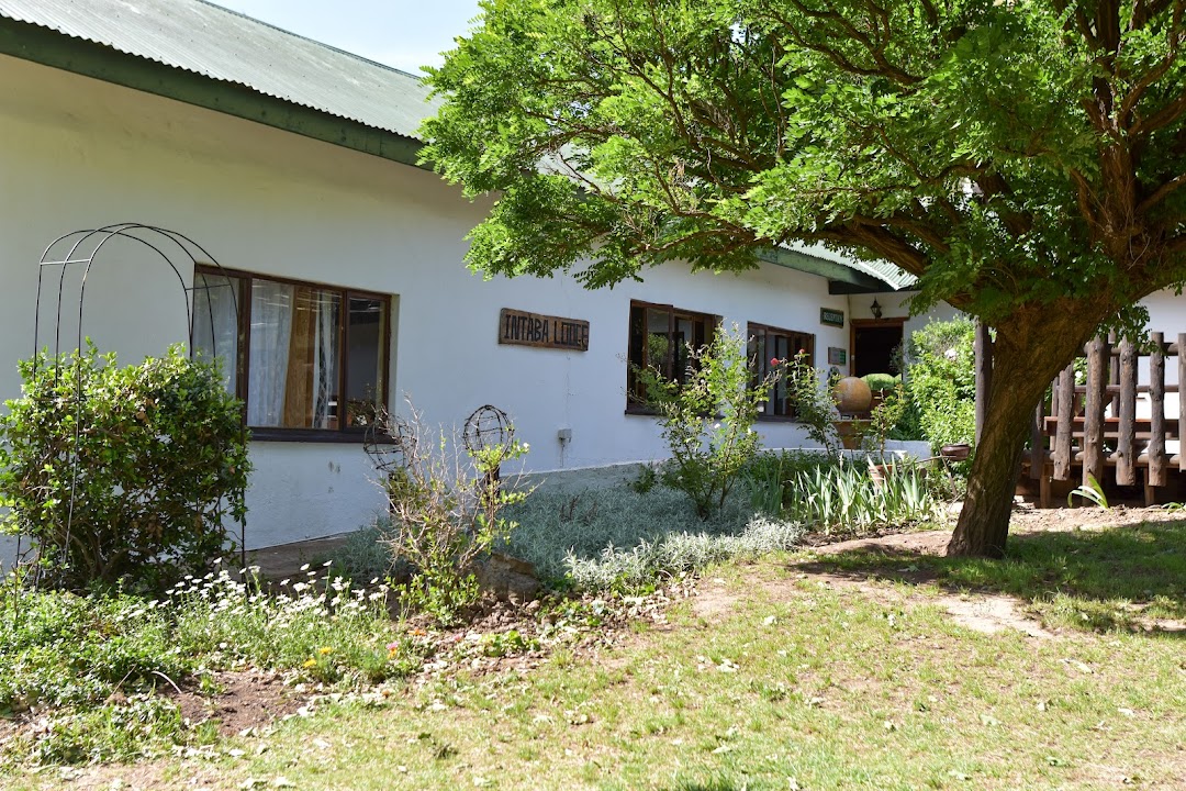 Intaba Lodge and A la Carte Restaurant in the city Elliot