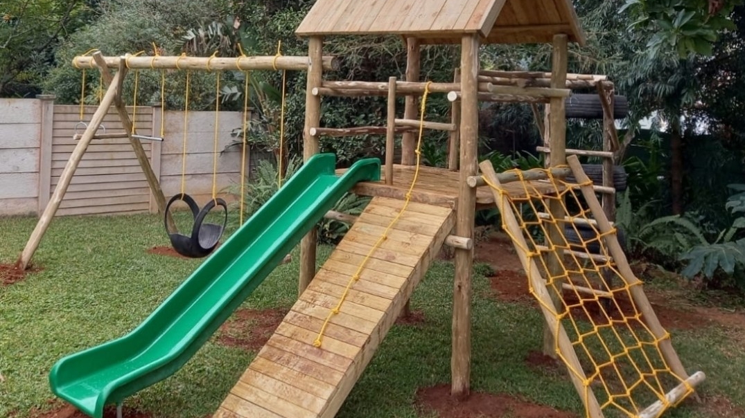 PLAYGROUND WORLD in the city New Germany