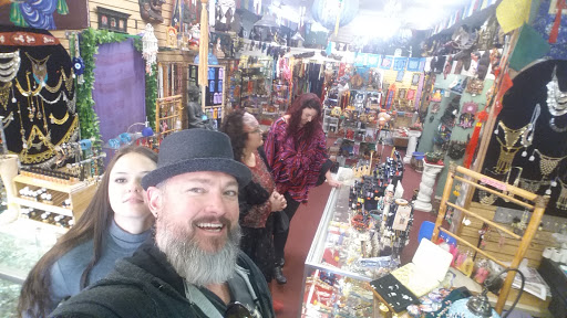 Everest Tibet Imports - AZexplained