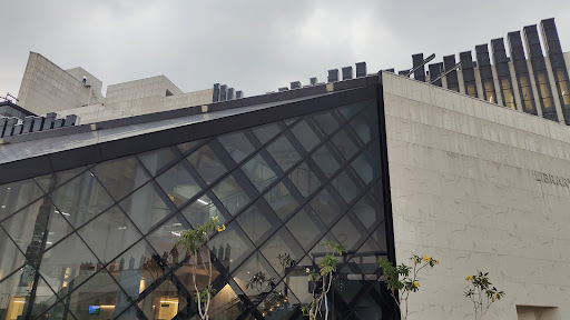 Jusuf Kalla Library Universitas Islam Internasional Indonesia (UIII)