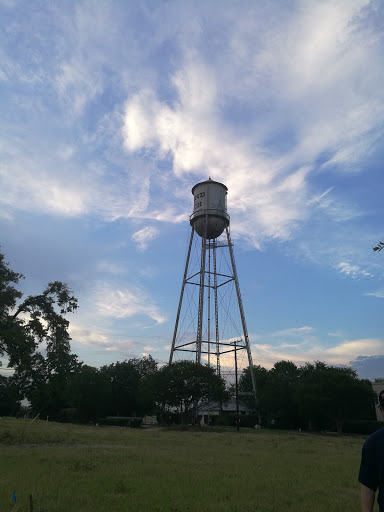 Park «Koughan Memorial Water Tower Park», reviews and photos, 200 Round ...