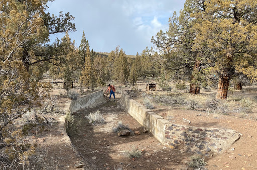 Tumalo Canal Trailhead - AZexplained