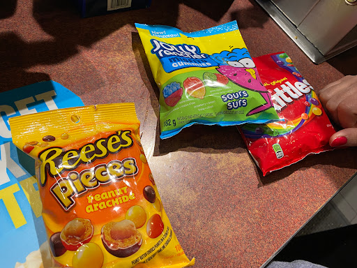 Cineplex Odeon Crowfoot Crossing Cinemas - Northwest Calgary, Calgary ...