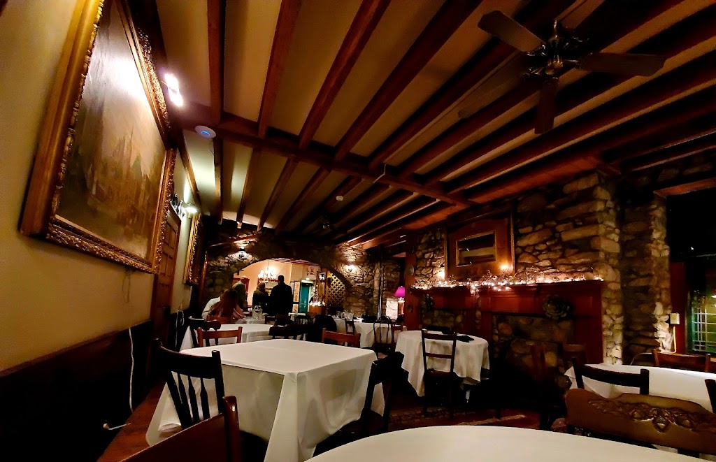 Springtown Inn - Springtown, PA 18081 - Menu, Reviews, Hours & Contact