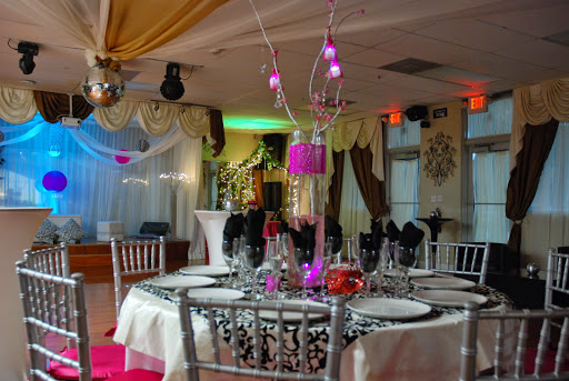 Banquet Hall «Studio305 Reception Hall», reviews and photos, 12039 SW ...