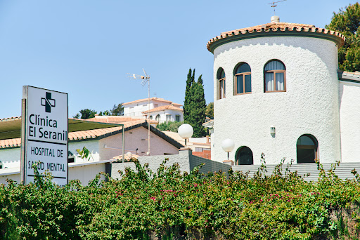 Hospital de Salud Mental Clínica El Seranil - Benajarafe ᐈ clinicaboreal