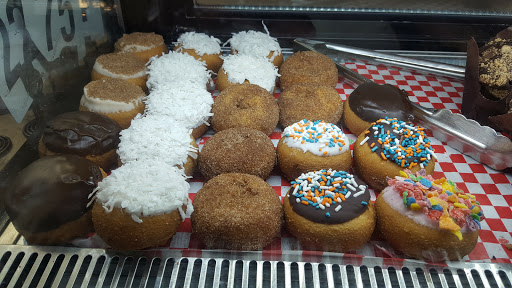 Bar «Beach Box Cafe», reviews and photos, 9020 Gulf Shore Dr, Naples ...