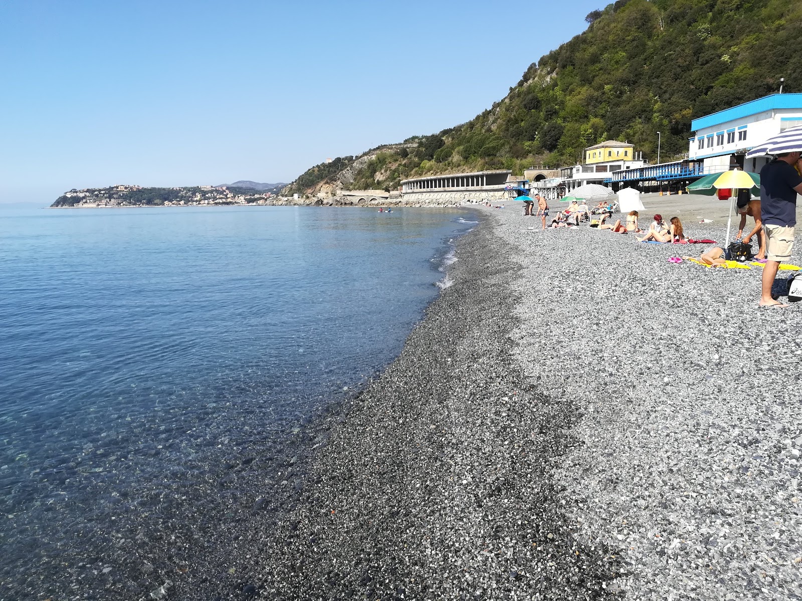 Spiaggia di Vesima 🏖️ Genova, Italia - caratteristiche dettagliate ...