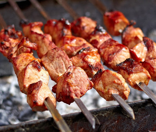 Restaurante Koony´s Rodizio, espadas brasileñas en Ocoyoacac