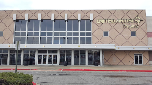 Movie Theater «United Artists Snowden Square 14», reviews and photos ...