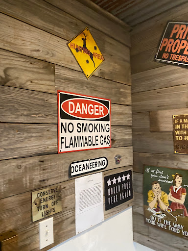 Treehouse Cafe | Quirky American Restaurant in Magnolia, Texas