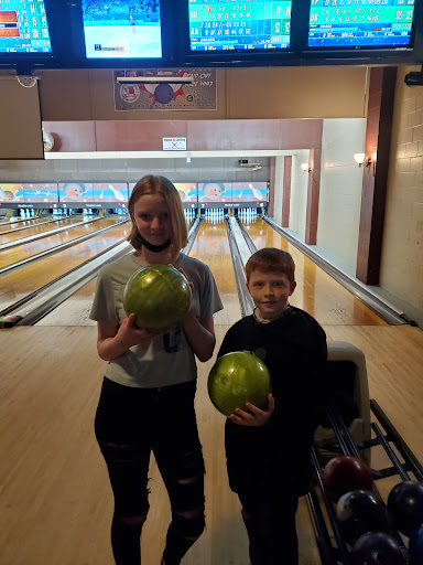 Bowling Alley «Prairie Lanes», reviews and photos, 202 E Yelm Ave, Yelm ...