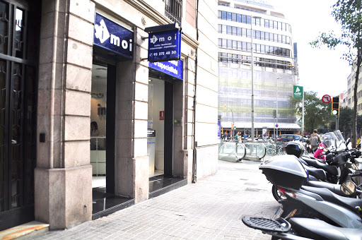 Clínica Dental IMOI Barcelona, Barcelona - Barcelona - ClinicaCentroMed