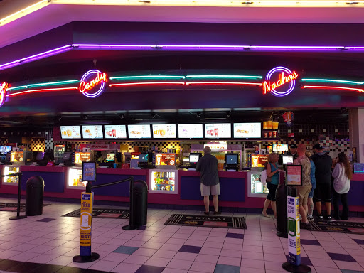 Movie Theater «Regal Cinemas Transit Center 18 & IMAX», reviews and ...