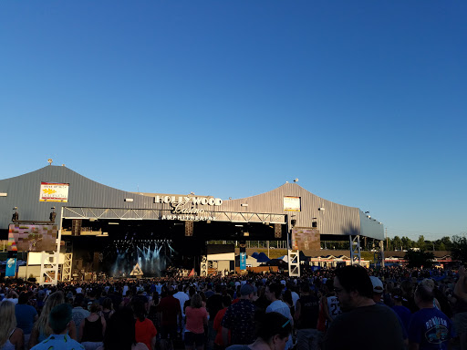 Live Music Venue «Hollywood Casino Amphitheatre - St. Louis», reviews ...