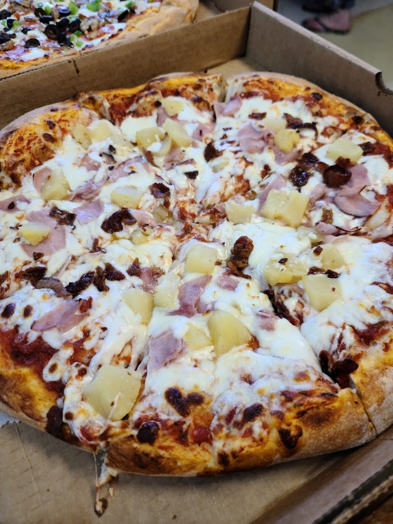 Maddy Moe’s Pizza - Butler, TN 37640 - Menu, Reviews, Hours & Contact