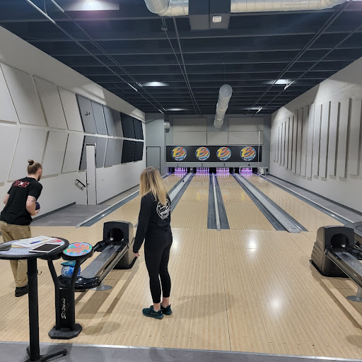 Bowl 300 Pro Shop / B3 Performance in Tempe, Arizona - Zaubee