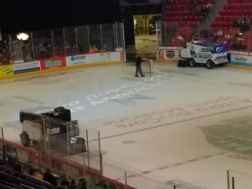Arena «Resch Center», reviews and photos, 1901 S Oneida St, Green Bay ...