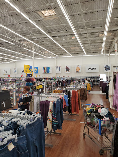 Shopping Mall «Watchung Square Mall», reviews and photos, 1515 US-22 ...