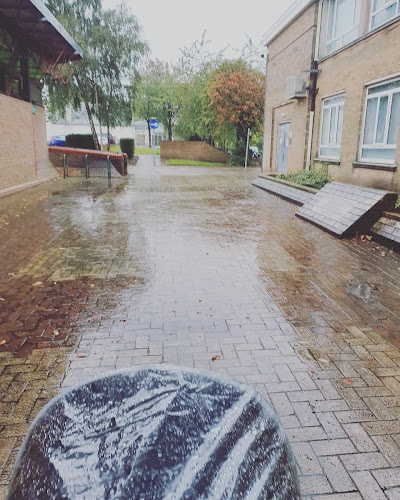 30 reviews of Huyton Library (Shop) in Liverpool (Merseyside)