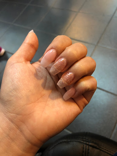 Foxy Nails & Spa - Locations from All Over the World