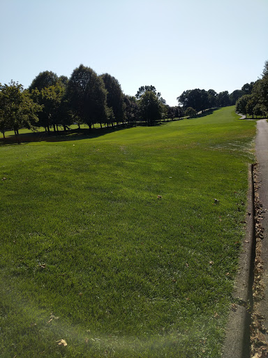 Golf Course «Topstone Golf Course», reviews and photos, 516 Griffin Rd ...