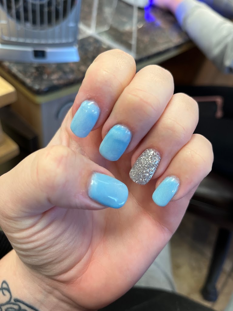 Pretty Nails - Shawnee, KS 66216 - Services and Reviews